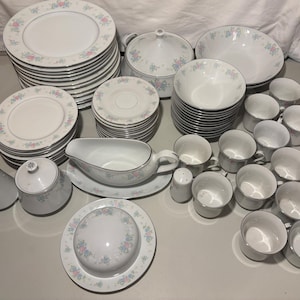 Vintage “china Garden” Prestige Guo Guang China Set | 75-piece Floral ...
