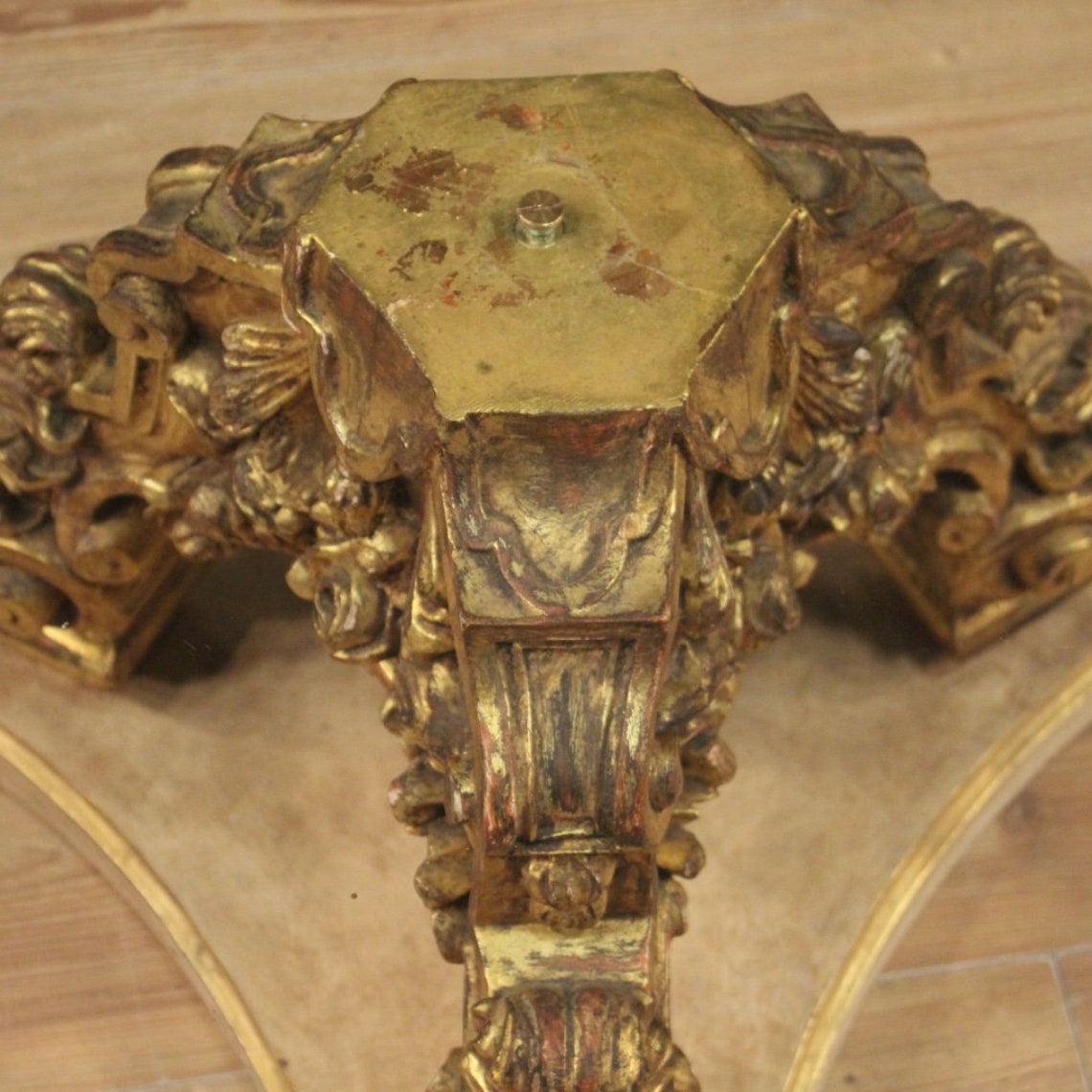 Round Coffee Table Furniture Living Room Table in Gold Wood Crystal Top ...