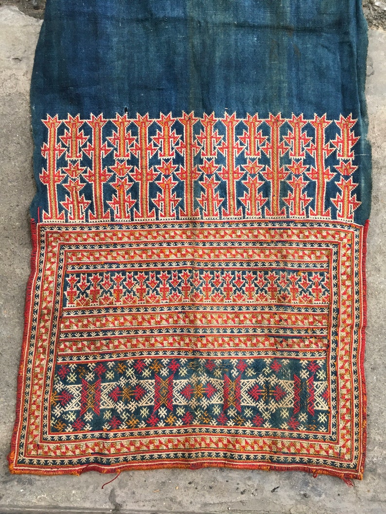 Vintage Tribal Red Dao Embroidery Piece in Tuyen Quang Area in | Etsy