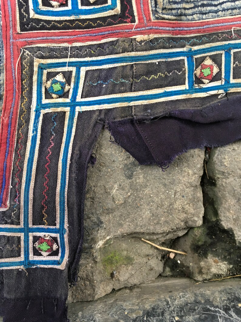 Vintage Tribal Hmong Batik Piece in Mu Cang Chai Villagenorth | Etsy