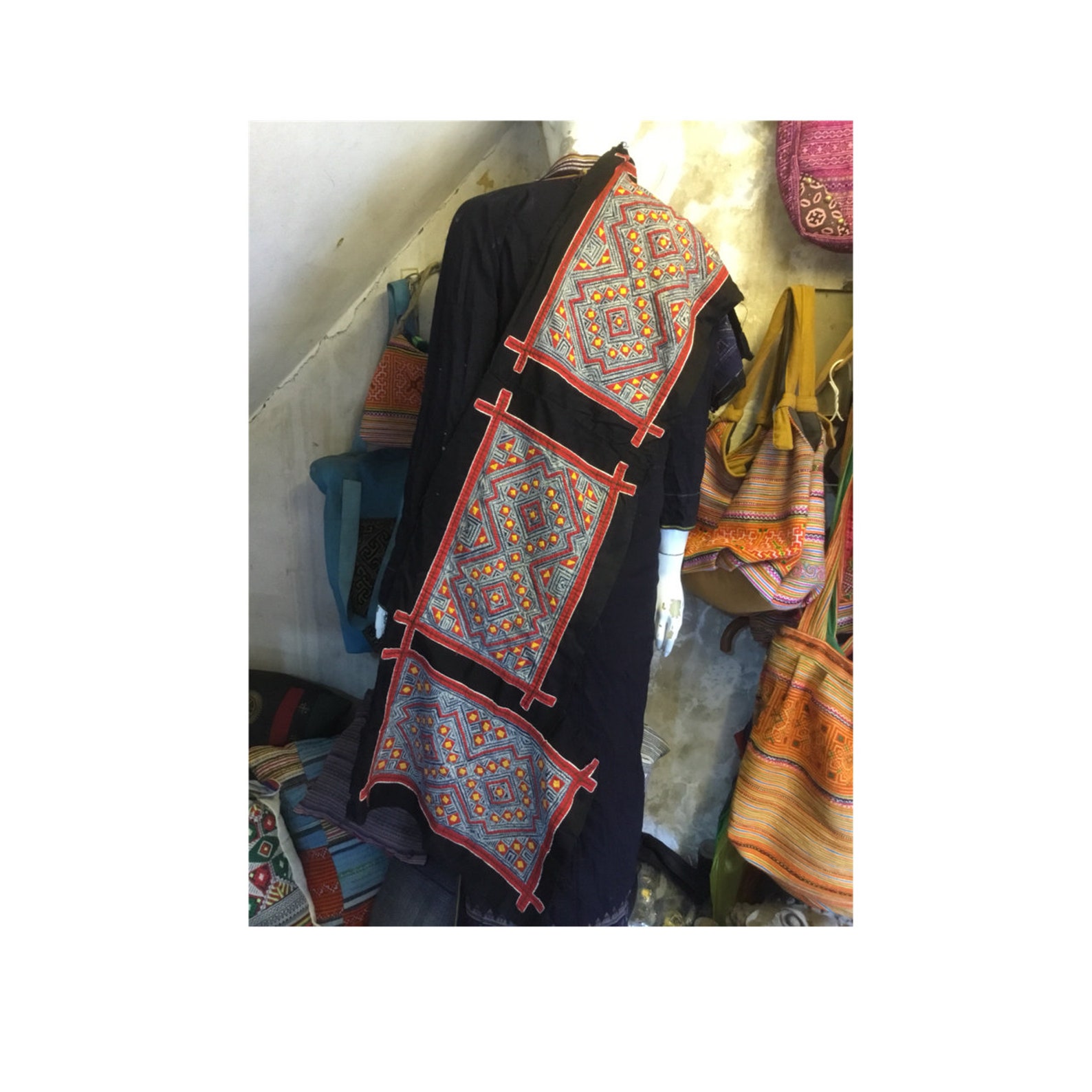 Vintage Tribal Hmong Batik Fabric Piece in Mu Cang Chai - Etsy