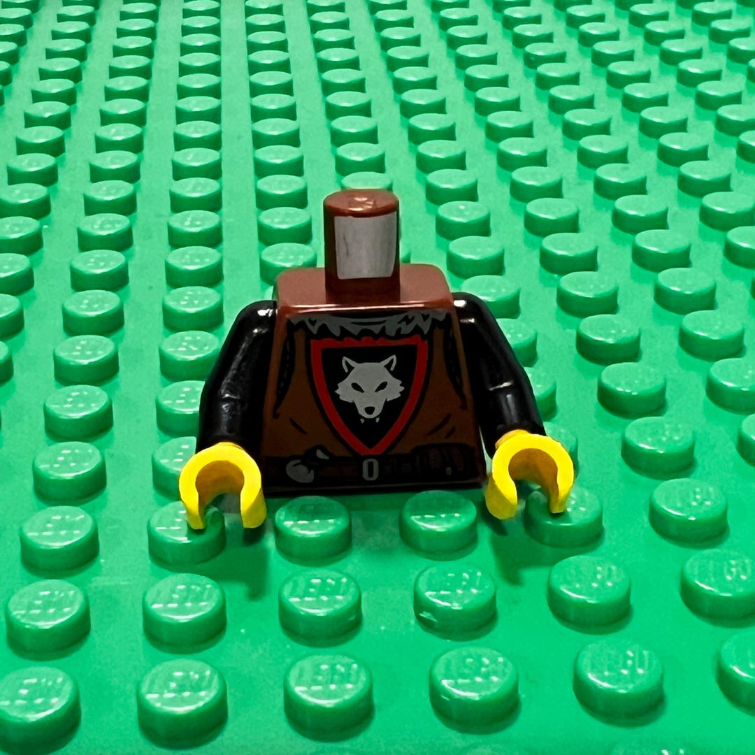 LEGO CASTLE Wolfpack Knight Warrior Torso Body Minifigure Part ...