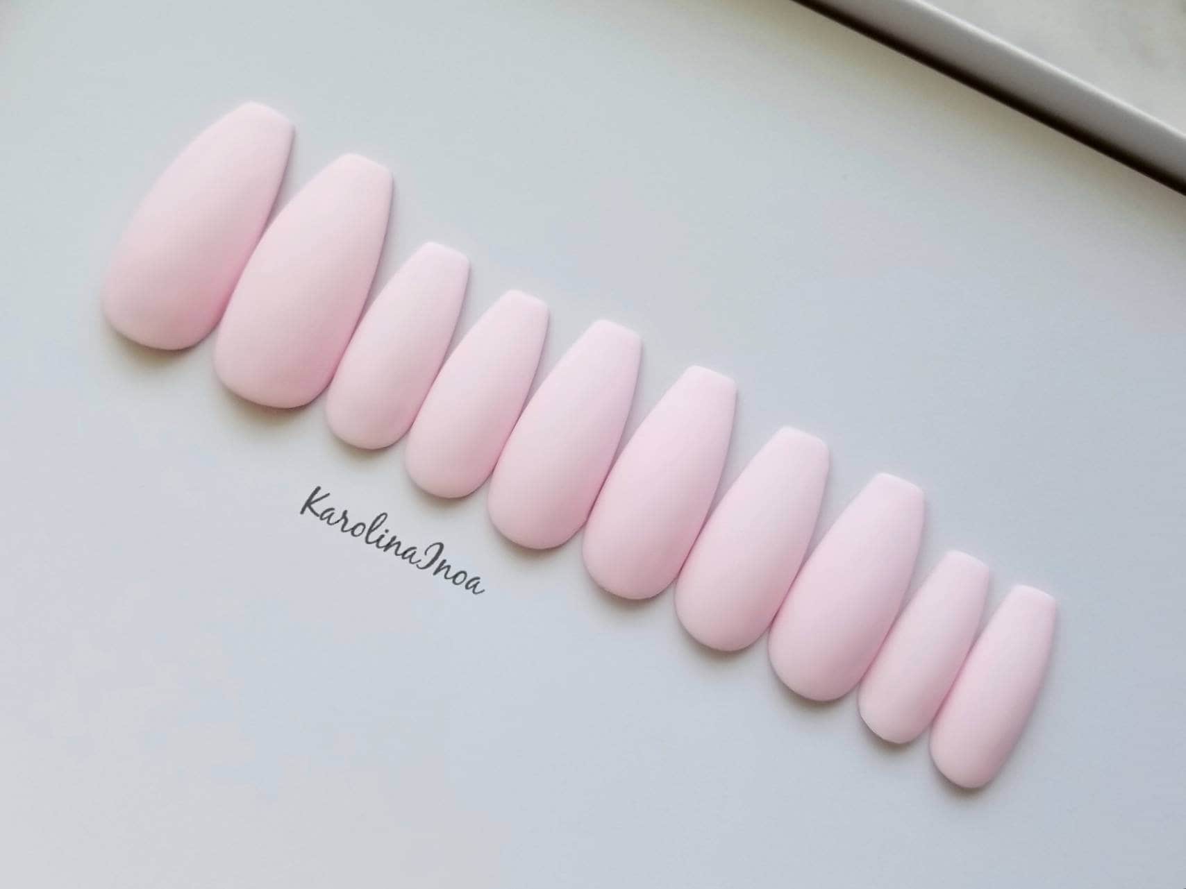 Light Pink Round Nails