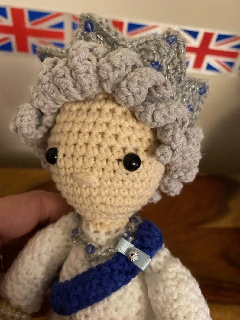 Queen Elizabeth II Crochet Pattern PDF Instant Download. - Etsy