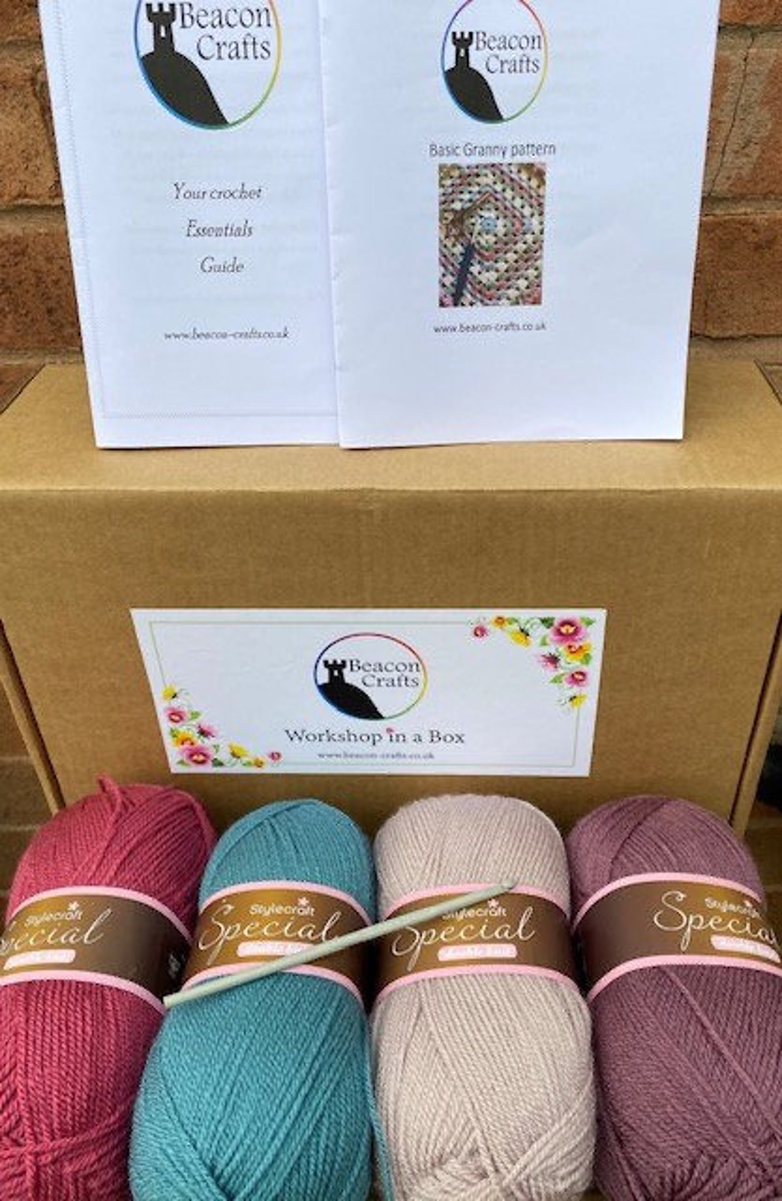 Learn to Crochet Beginners Crochet Kit With Full Instructions and ...