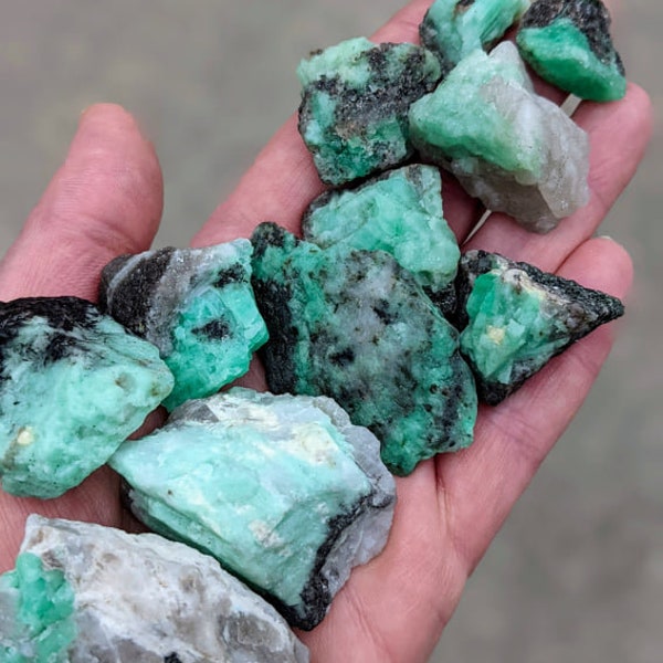 Raw Emerald Stone - Etsy