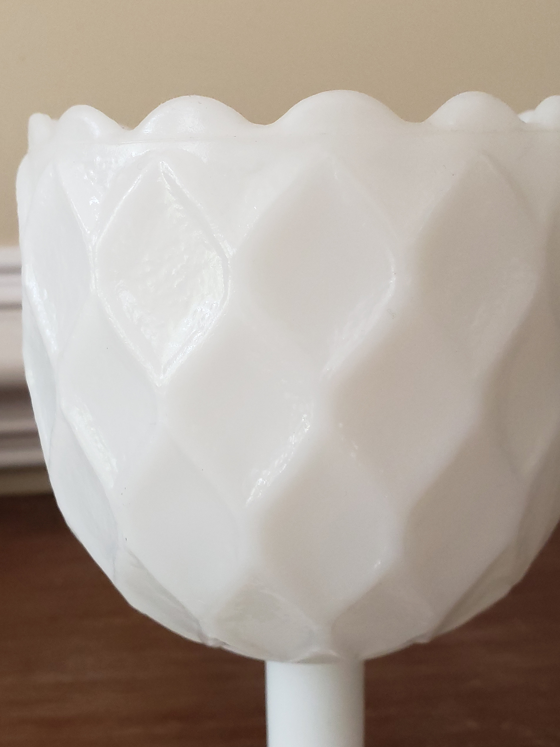 Vintage Milk Glass Vase,home Decor - Etsy