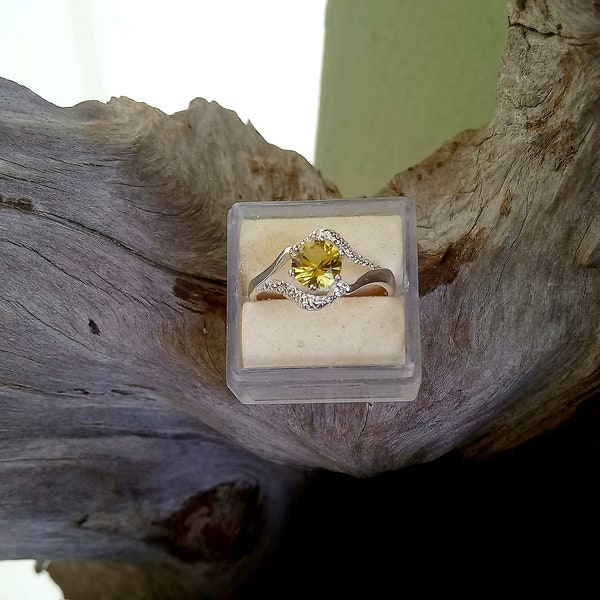 Yellow Tourmaline Ring - Etsy