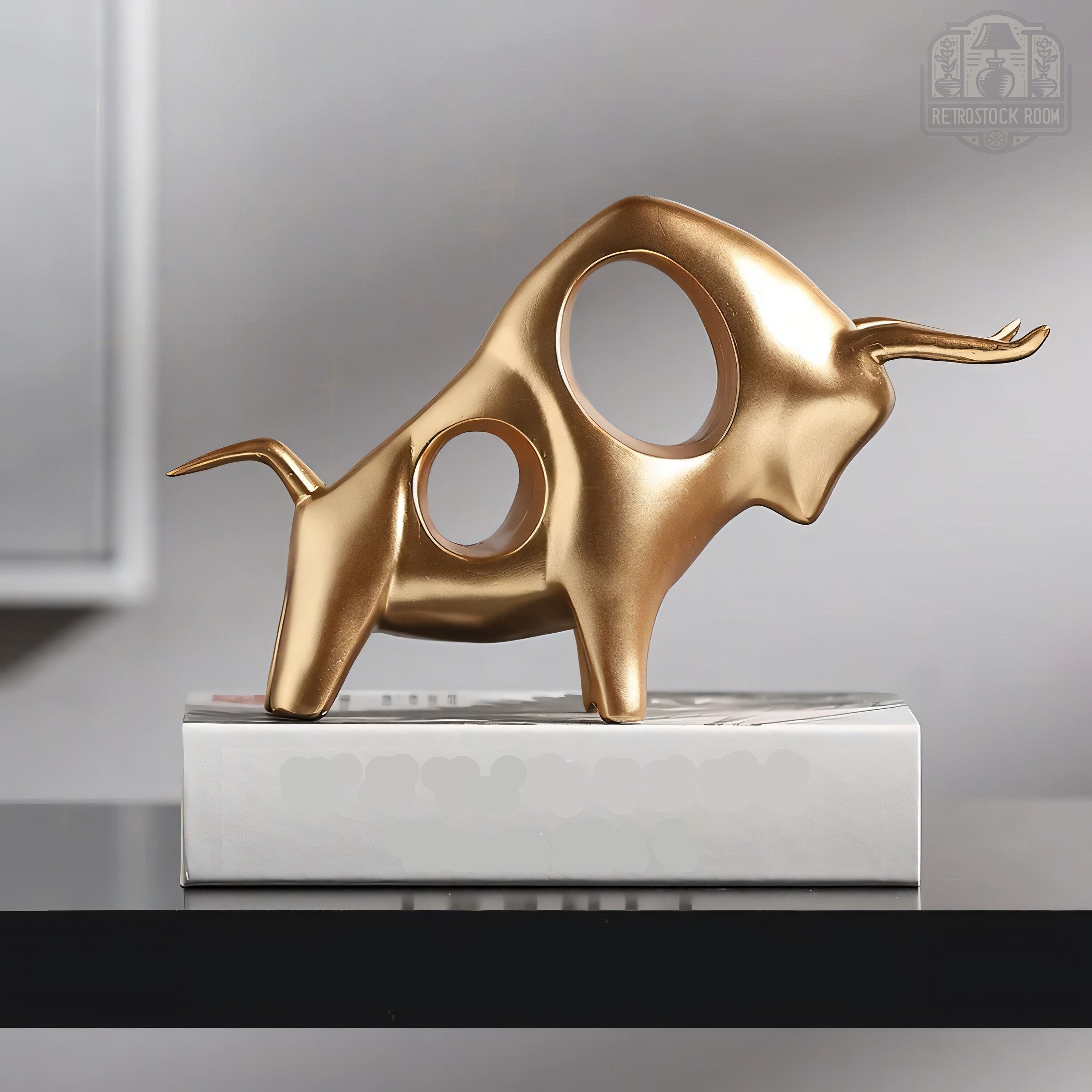 Abstract Bull Statue Gold Figurine Bull Modern Home Decor Figurine ...