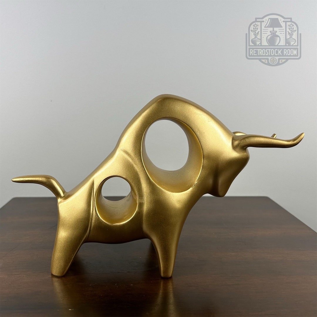 Abstract Bull Statue Gold Figurine Bull Modern Home Decor Figurine ...