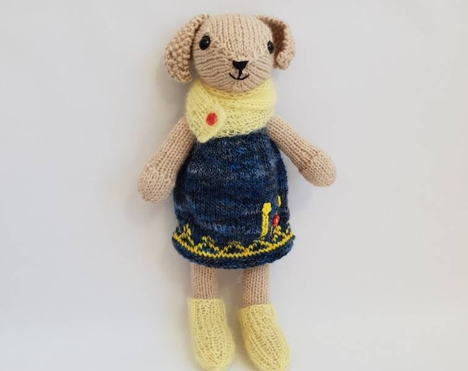 Lovely little things handmade of yarn and love by TashaBeSpoke