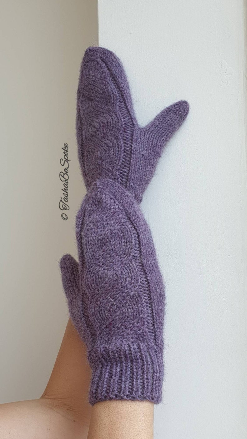 Women hand knit mittens Wool mittens Winter luxury gloves | Etsy