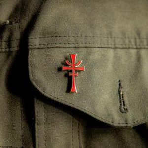 Brotherhood of the Cruciform Sword Enamel Pin. Perfect for Adventurers ...