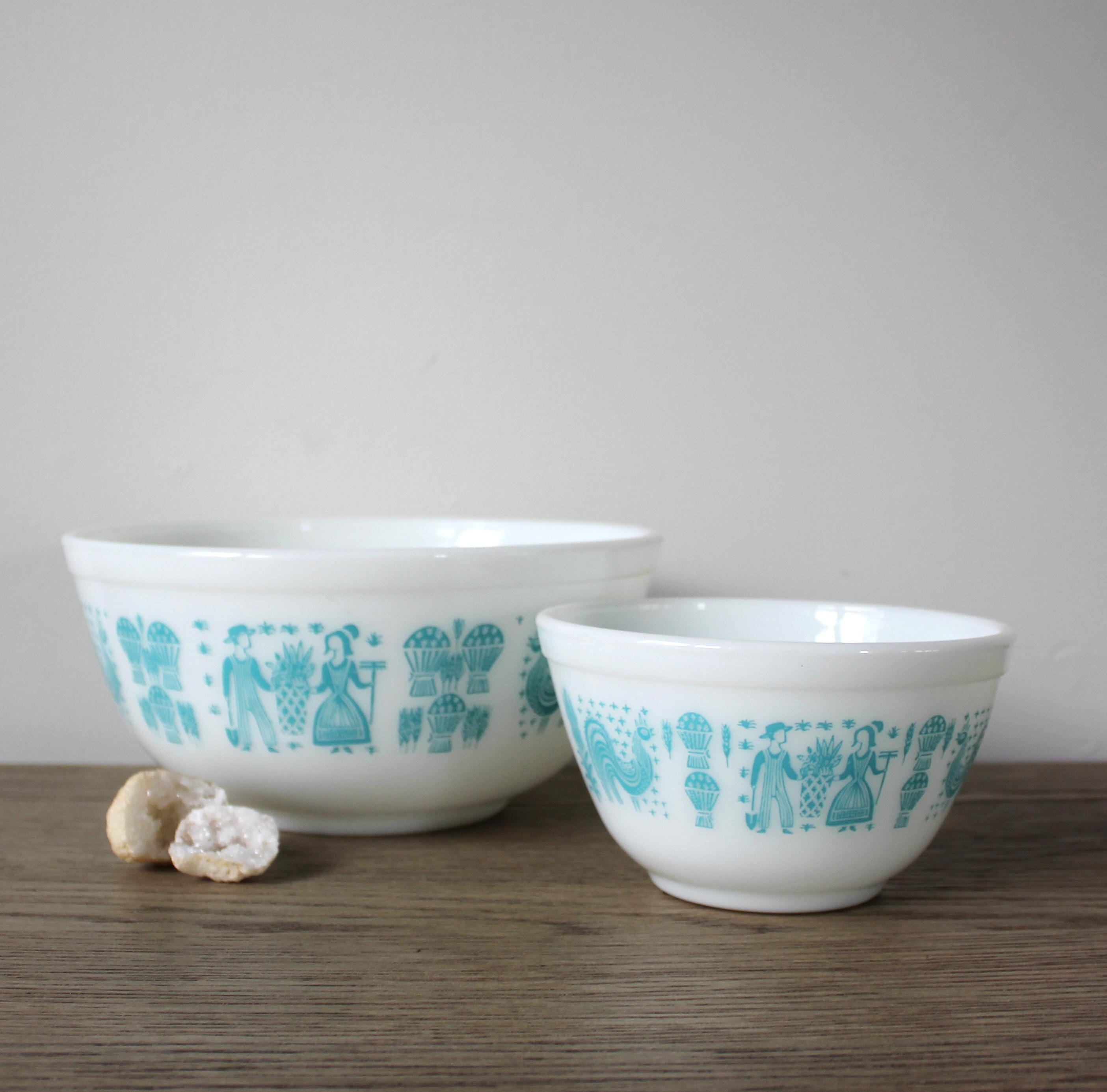 Vintage 403 Amish Butterprint Pyrex Mixing Bowl, Blue Pyrex Nesting ...