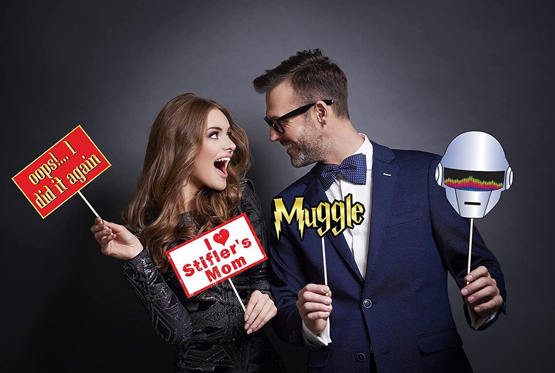 Throwback 2000's and 1990s Photo Booth Prop Set - Funny 2000's and 90s ...