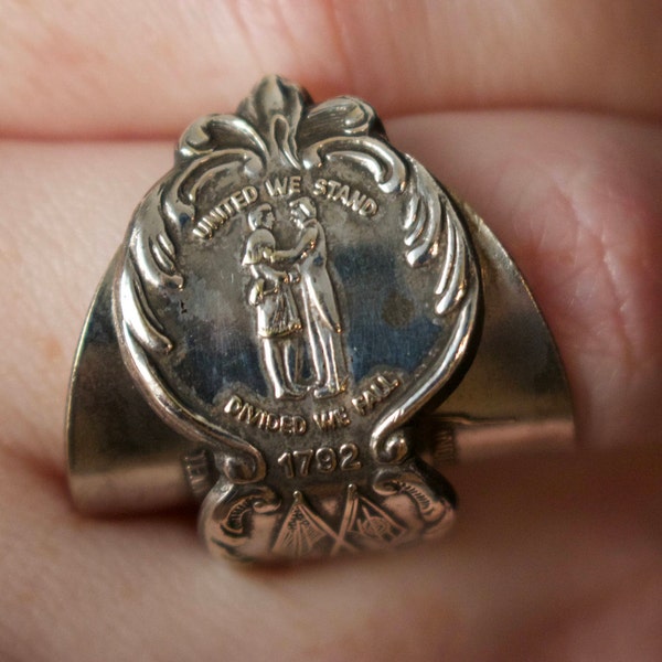 Kentucky Ring - Etsy