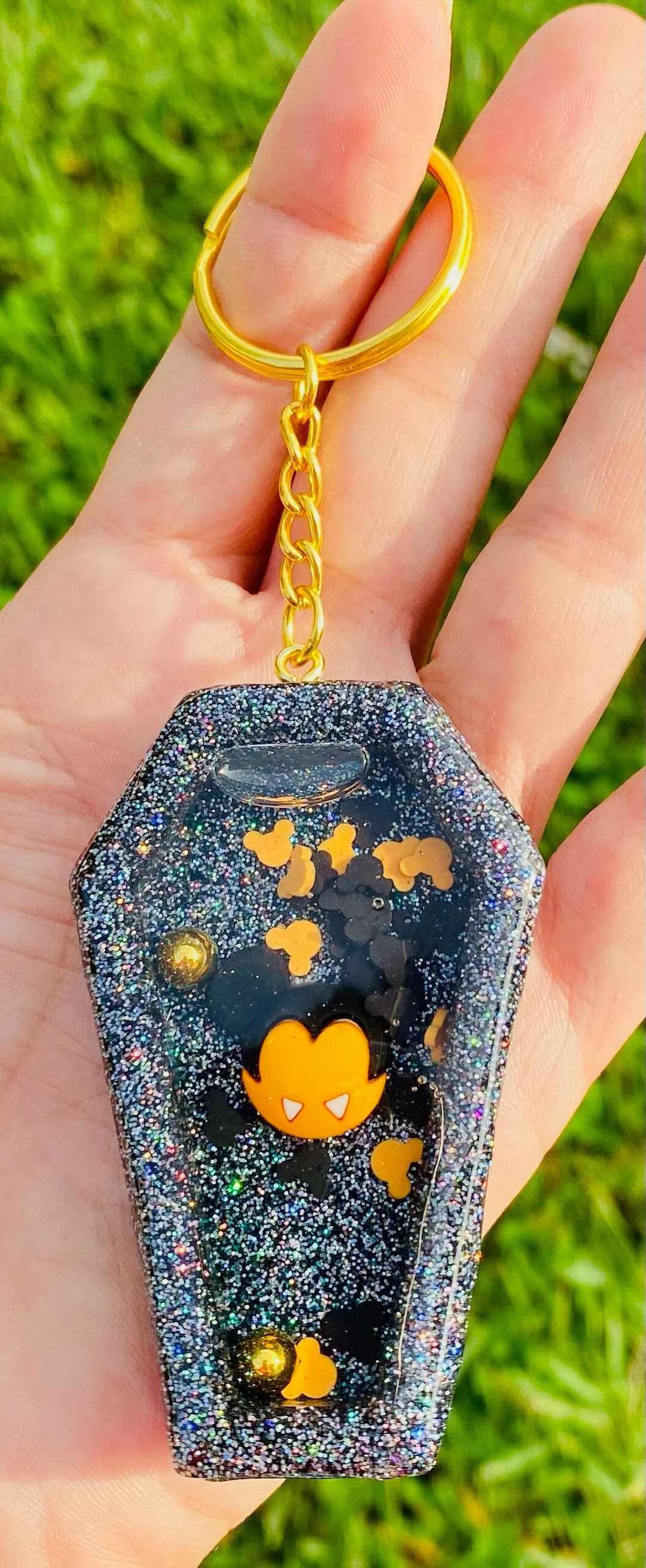 Vampire Mouse Coffin Shaker Keychain, Halloween Keychain - Etsy