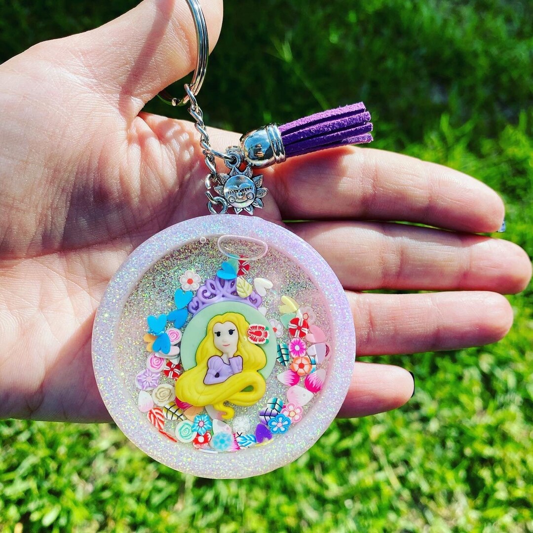 Princess XL COLOR CHANGING Shaker Keychain, Shaker Keychain, Princess ...