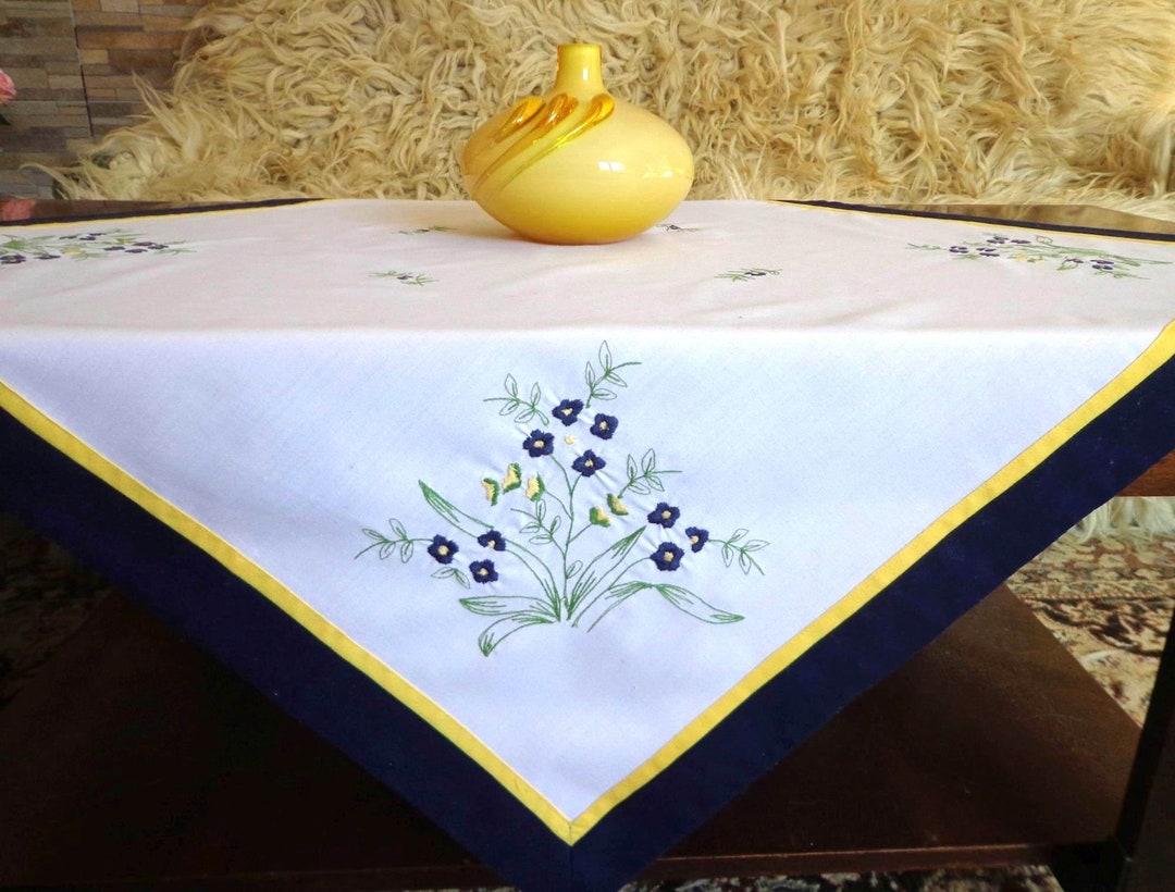 Vintage Embroidered Square Tablecloth. Vintage Cotton Tablecloth ...