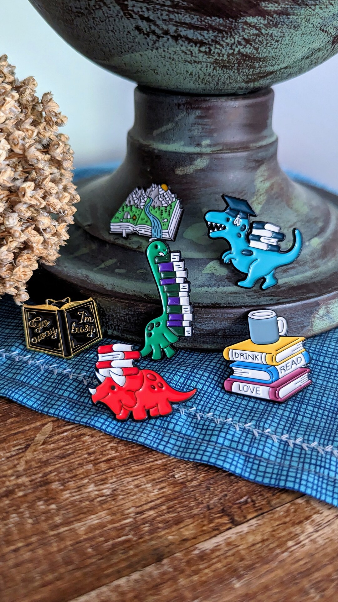 Reading Pin & Sticker Gift Wrapped Set, Colorful Book Enamel Pushpin ...