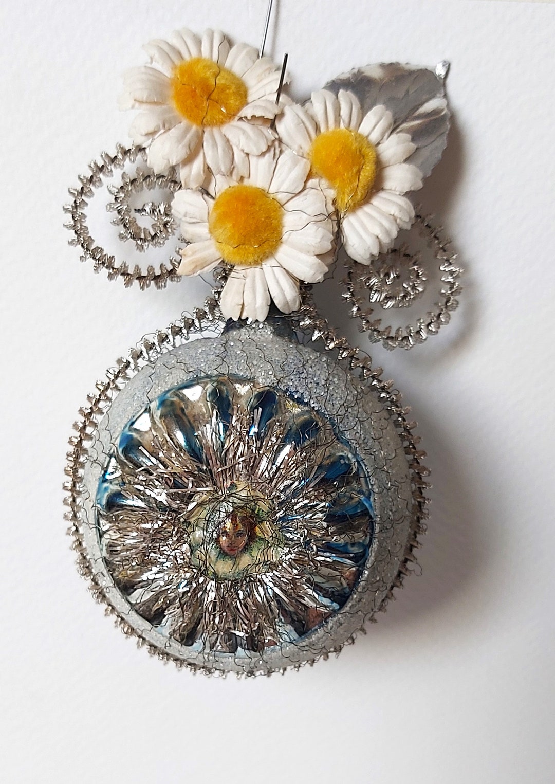 Antique Leonic Wire Wrapped Glass Christmas Ornament Collectible Scrap ...
