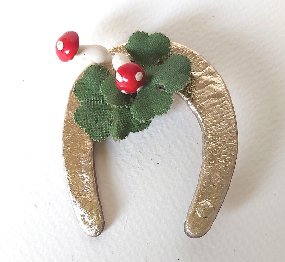 Vintage Cardboard Gold Staniol Horse Shoe Christmas Ornament ...