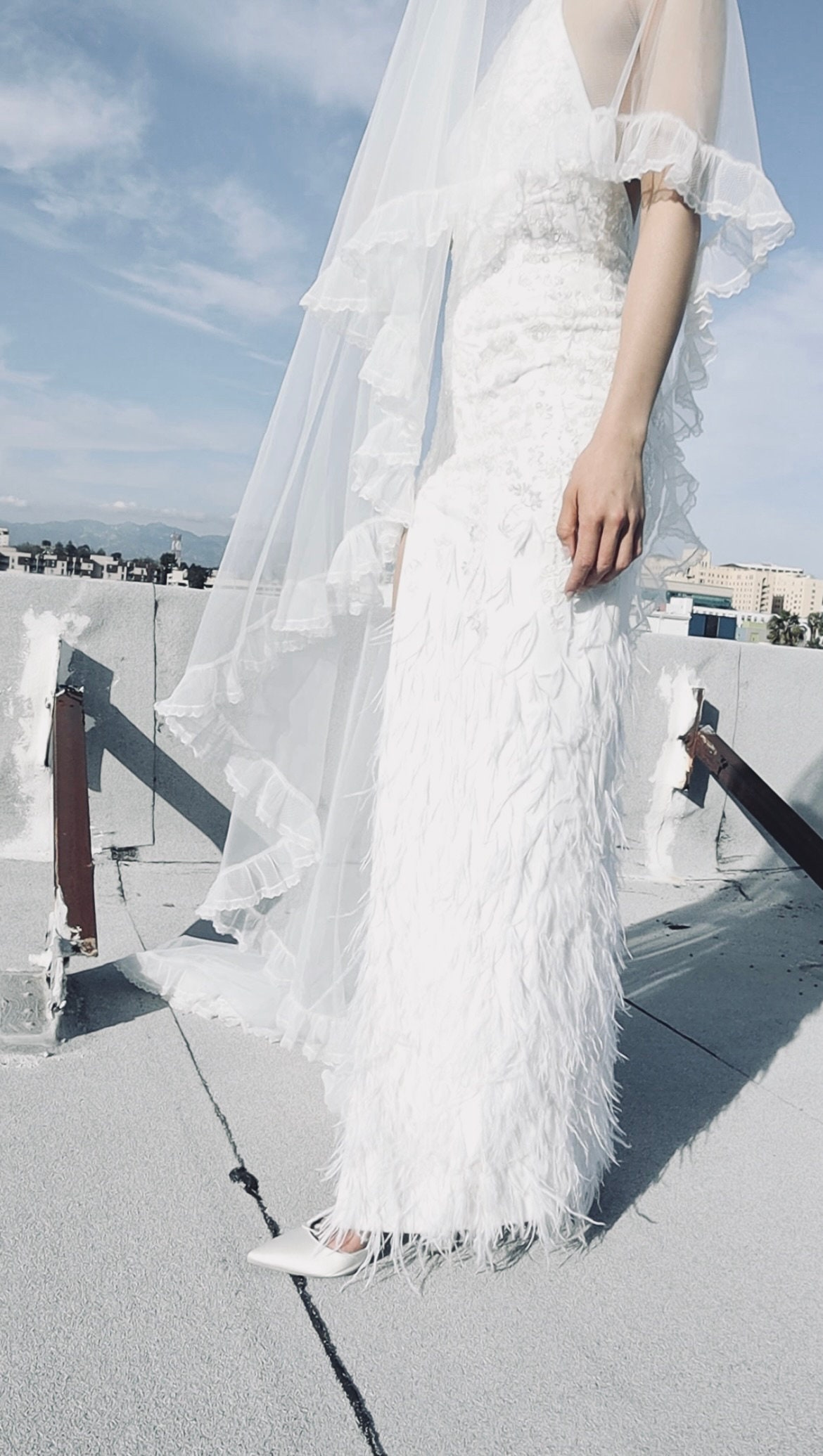 RUFFLE ME SOFTLY | Scallop Lace Edge Ruffle Veil - Etsy