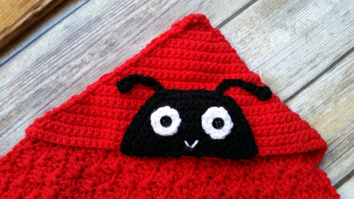 Ladybug Hooded Blanket Crochet Pattern | Etsy