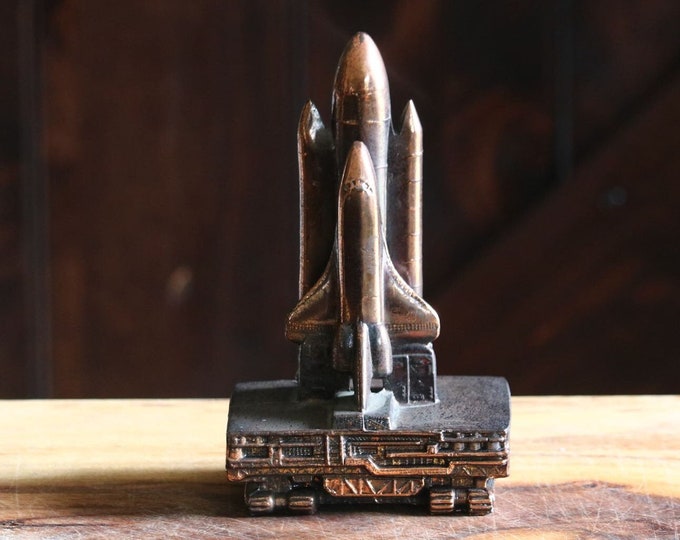 Vintage Cast Metal Space Shuttle Figurine on Launch Pad, Johnson Space ...