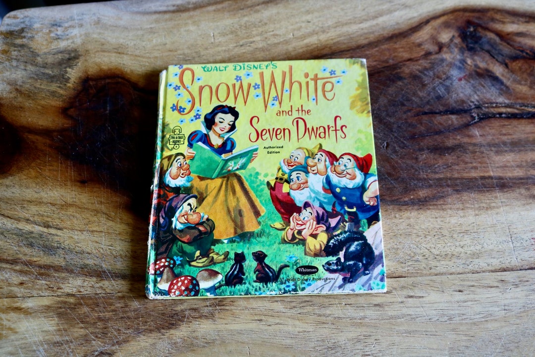 Vintage Snow White and the Seven Dwarfs Book, Retro 1952 Walt Disney ...