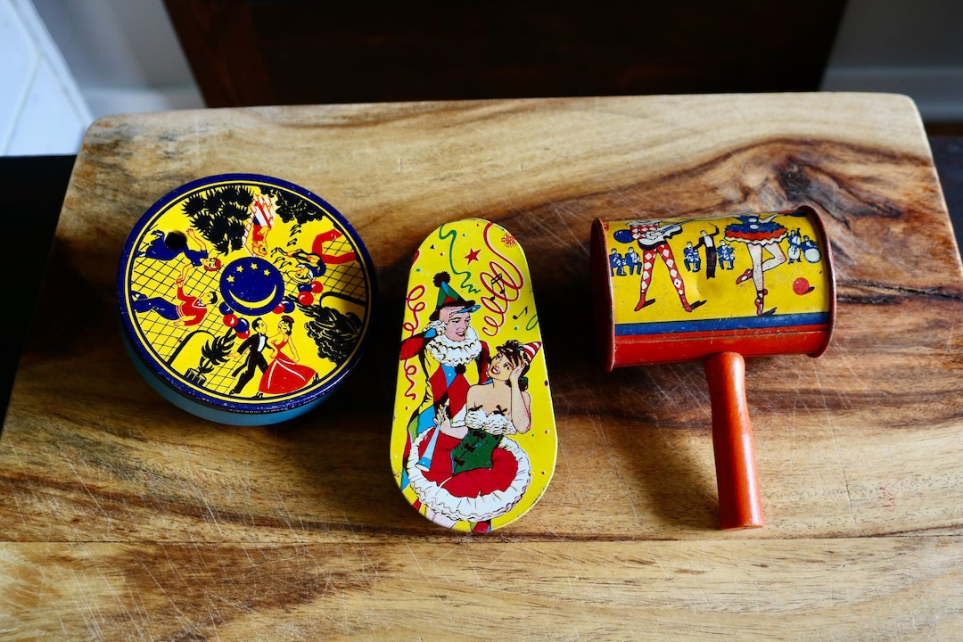 Vintage Noise Makers, New Years Eve Party Favors, Three Tin Litho Noise ...