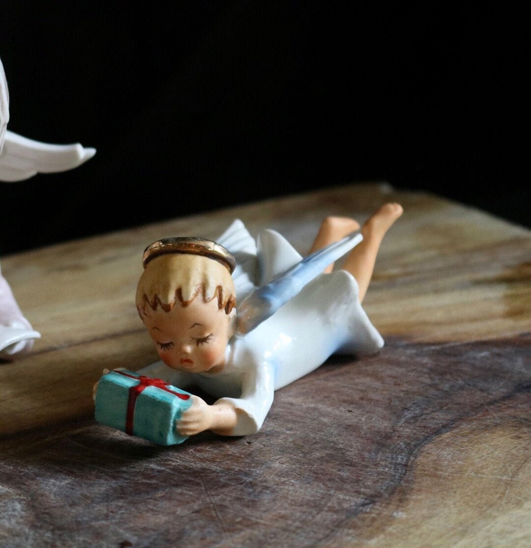 Vintage Flying Angel Figurine, Kitschy Christmas Decor, Schmid Bros ...