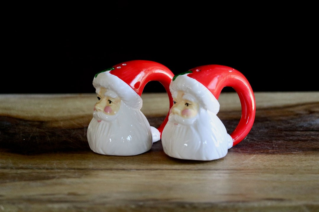 Santa Salt and Pepper Shakers, Vintage Christmas Decor, Cute Santas ...