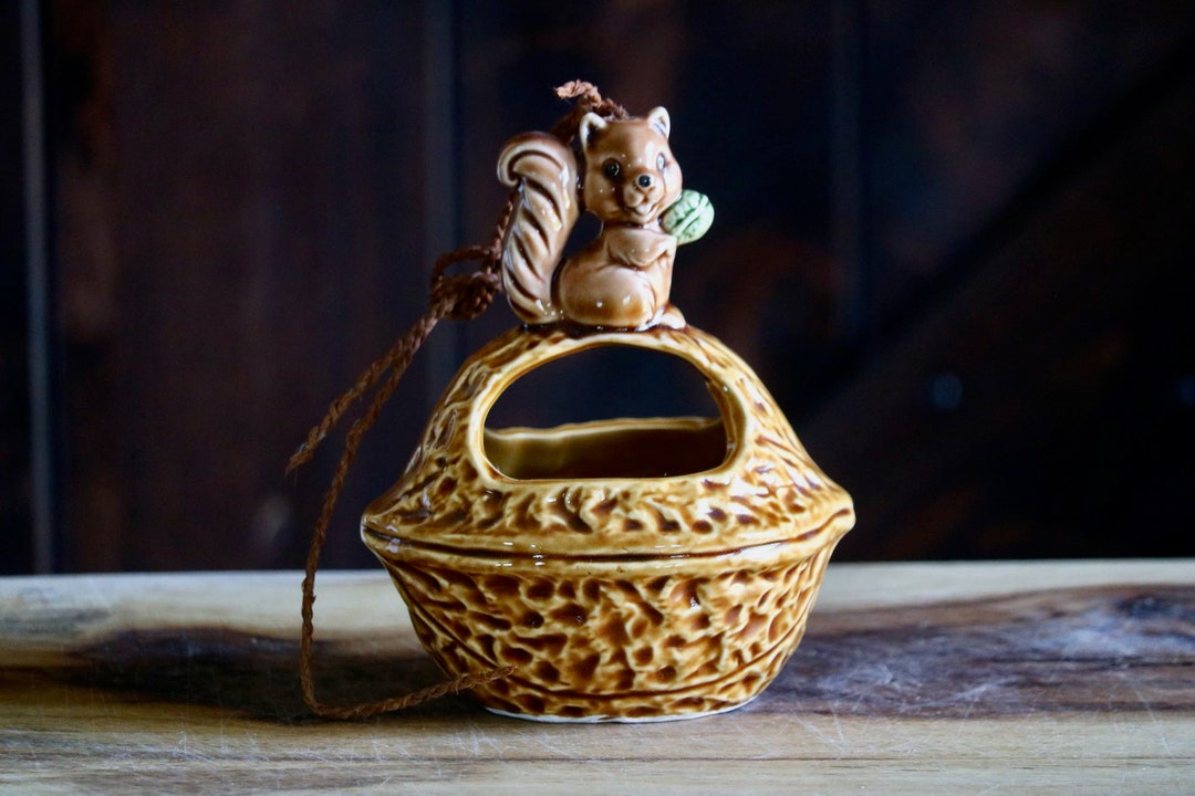 Vintage Enesco Squirrel Walnut Bowl, Cute Ceramic Squirrel Sitting on a ...