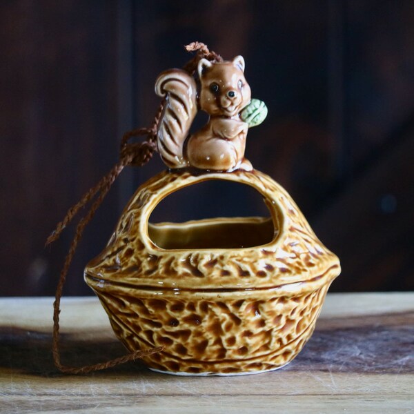 Ceramic Squirrel Bowl - Etsy