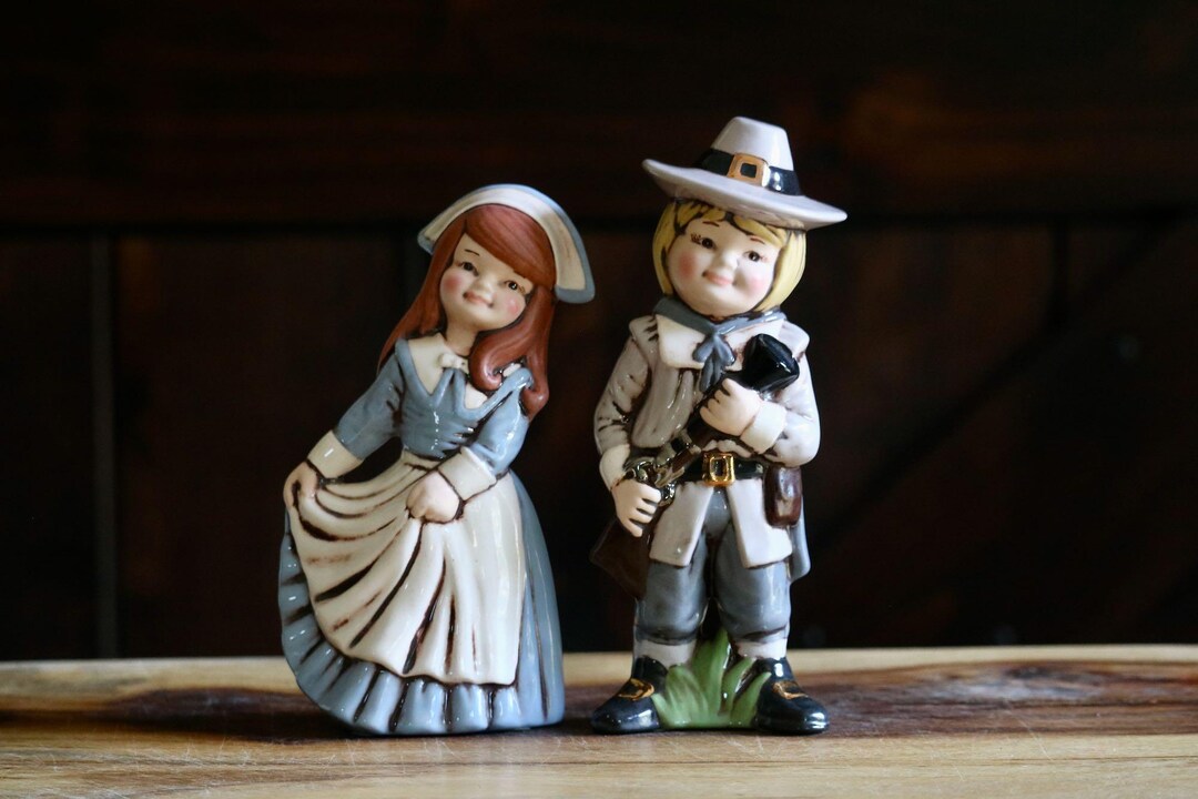 Girl and Boy Pilgrim Figurines, Vintage Thanksgiving Decor, Retro ...