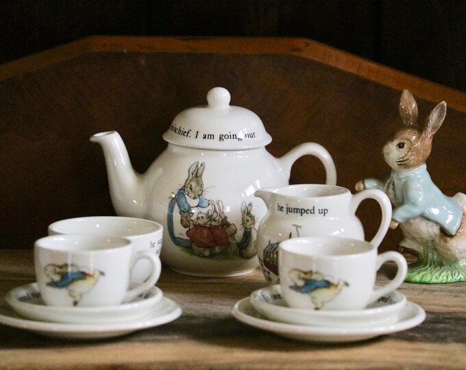 Peter Rabbit Tea Set and Figurine Gift Set, Peter Rabbit Children's Tea ...
