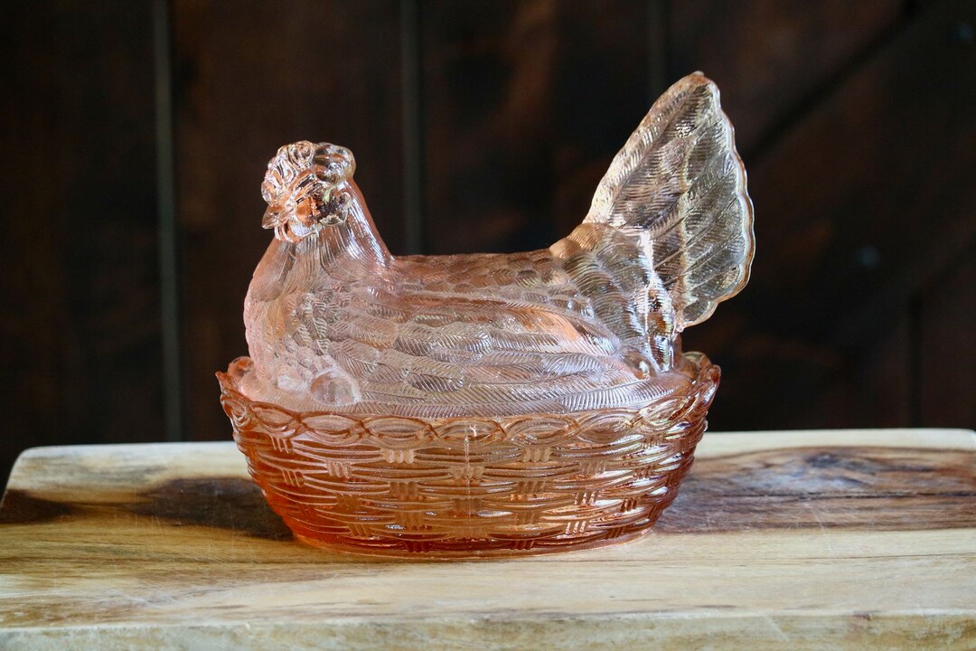 Large Vintage Pink Hen on Nest, Bougie Spring Decor, Textured Glass ...