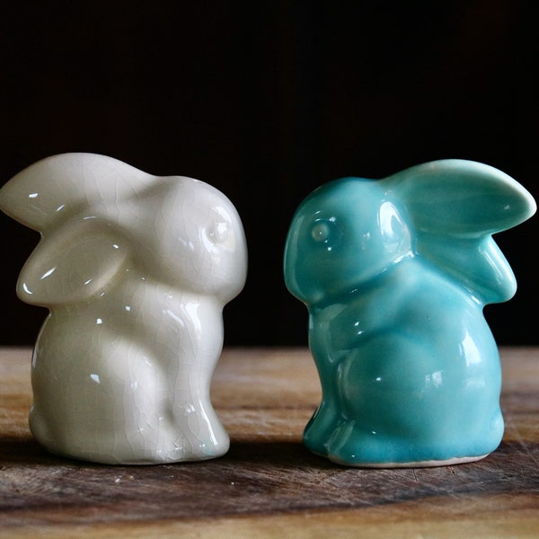 Bunny Salt and Pepper Shakers - Etsy