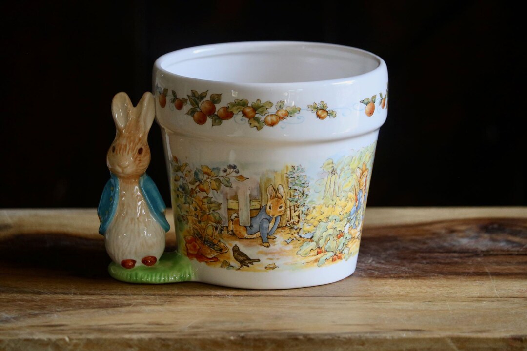 Vintage Peter Rabbit Flower Pot, Cute Indoor Bunny Planter, Sweet Peter ...