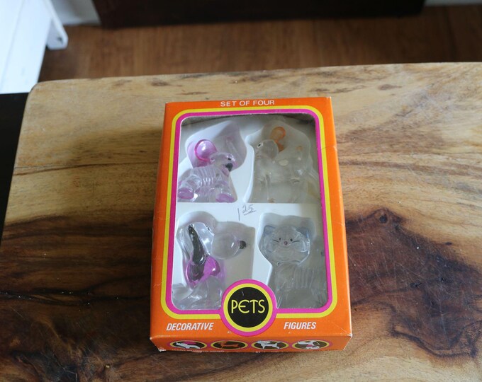 Vintage Crystal Pet Figurines, Cute Retro Bookshelf Decor, Thick ...