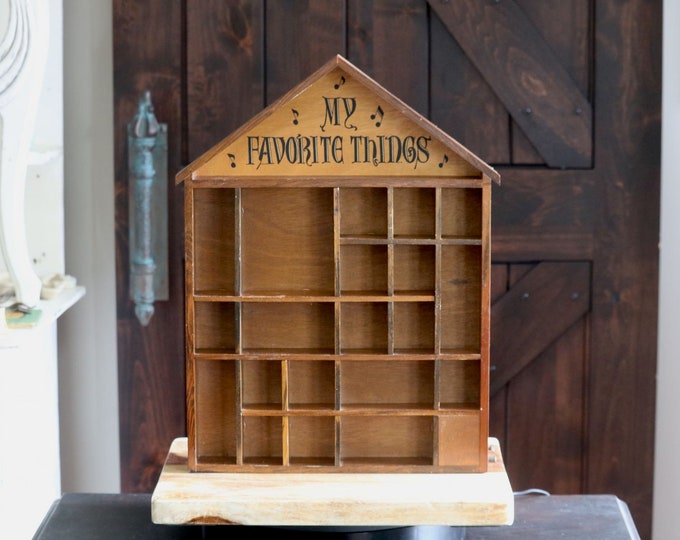 Vintage Musical Knick Knack Shelf, Retro Living Room Decor, My Favorite ...
