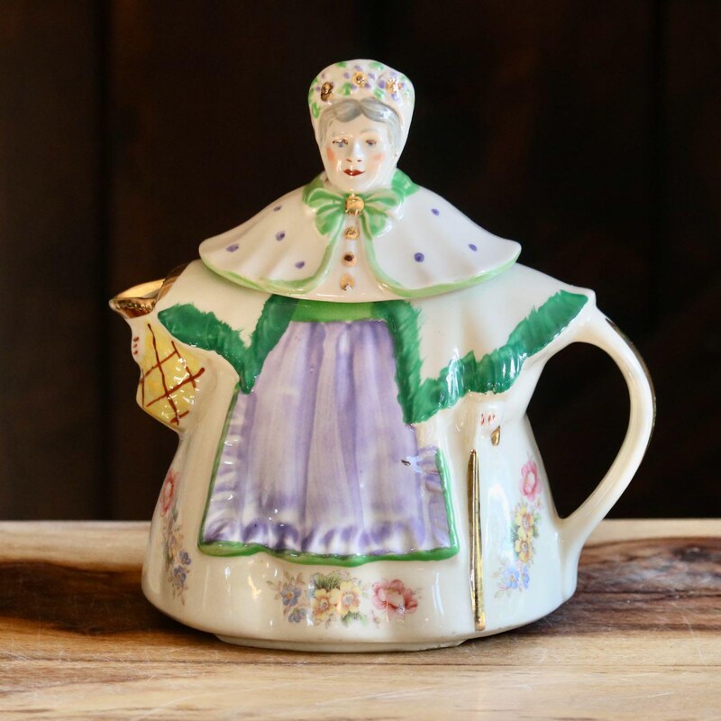 Old Lady Teapot - Etsy