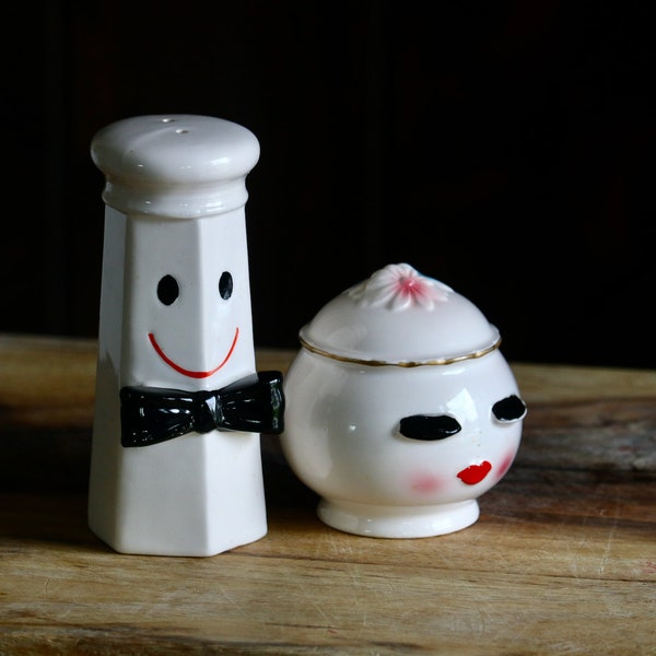 Black Man and Woman Salt and Pepper Shakers - Etsy