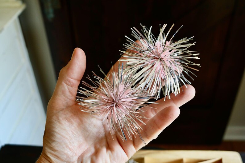 Silver Tinsel Atomic Starburst Ornaments With Multi-color Centers ...