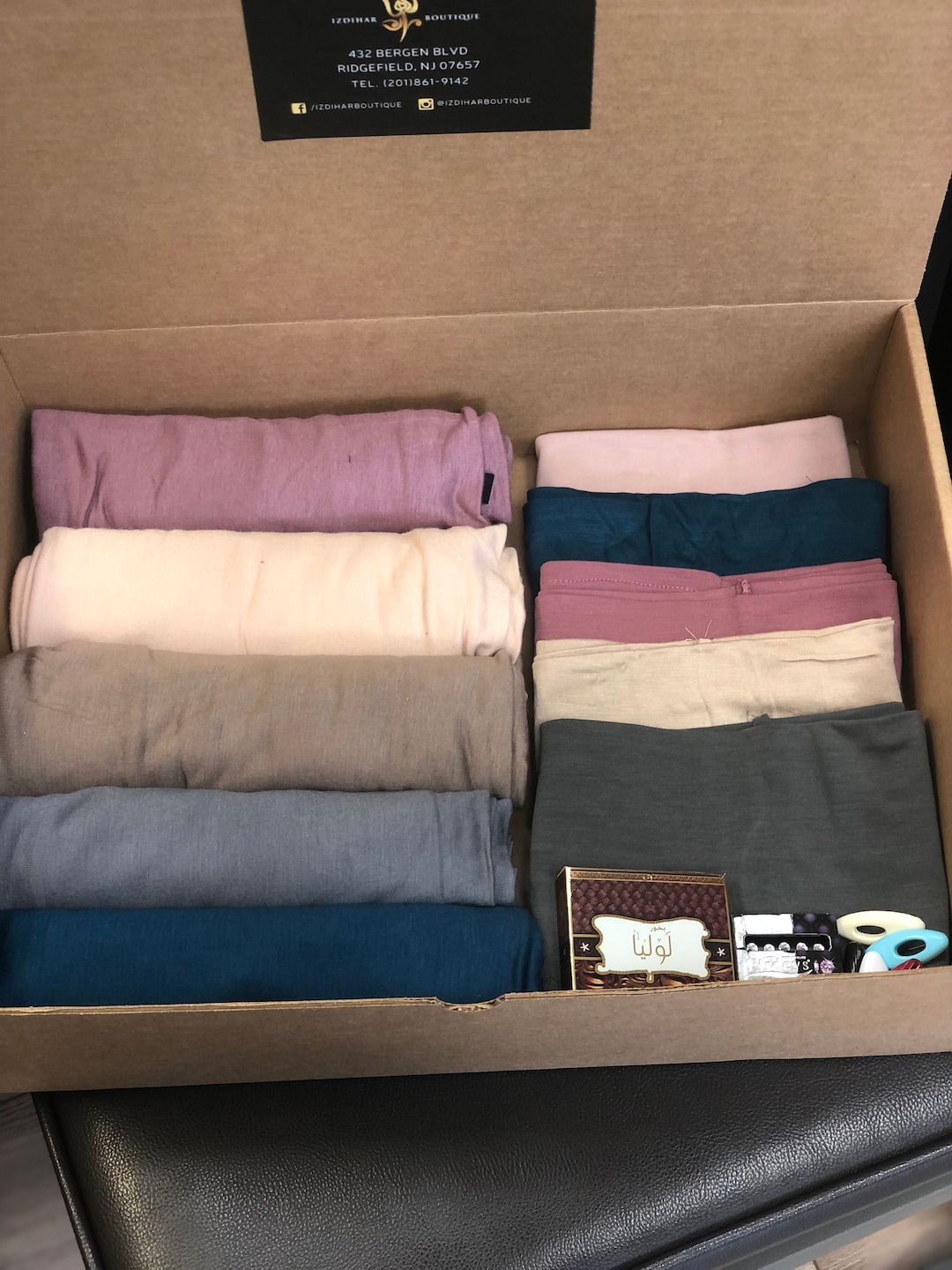 New Hijabi Hijab/scarf Gift Set - Etsy