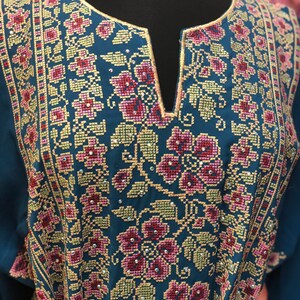 Palestinian Rose Garden Tatreez Thobe. Henna Thobe. Pink/green ...