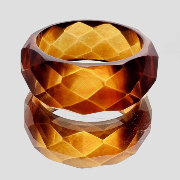 Prystal Bakelite - Etsy