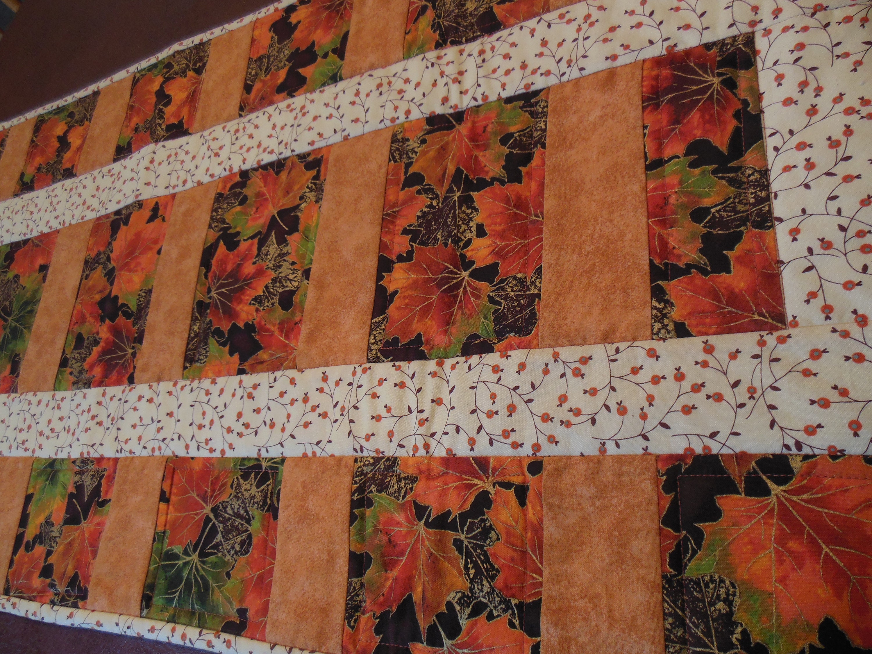 Quilted Fall Table Runner. - Etsy