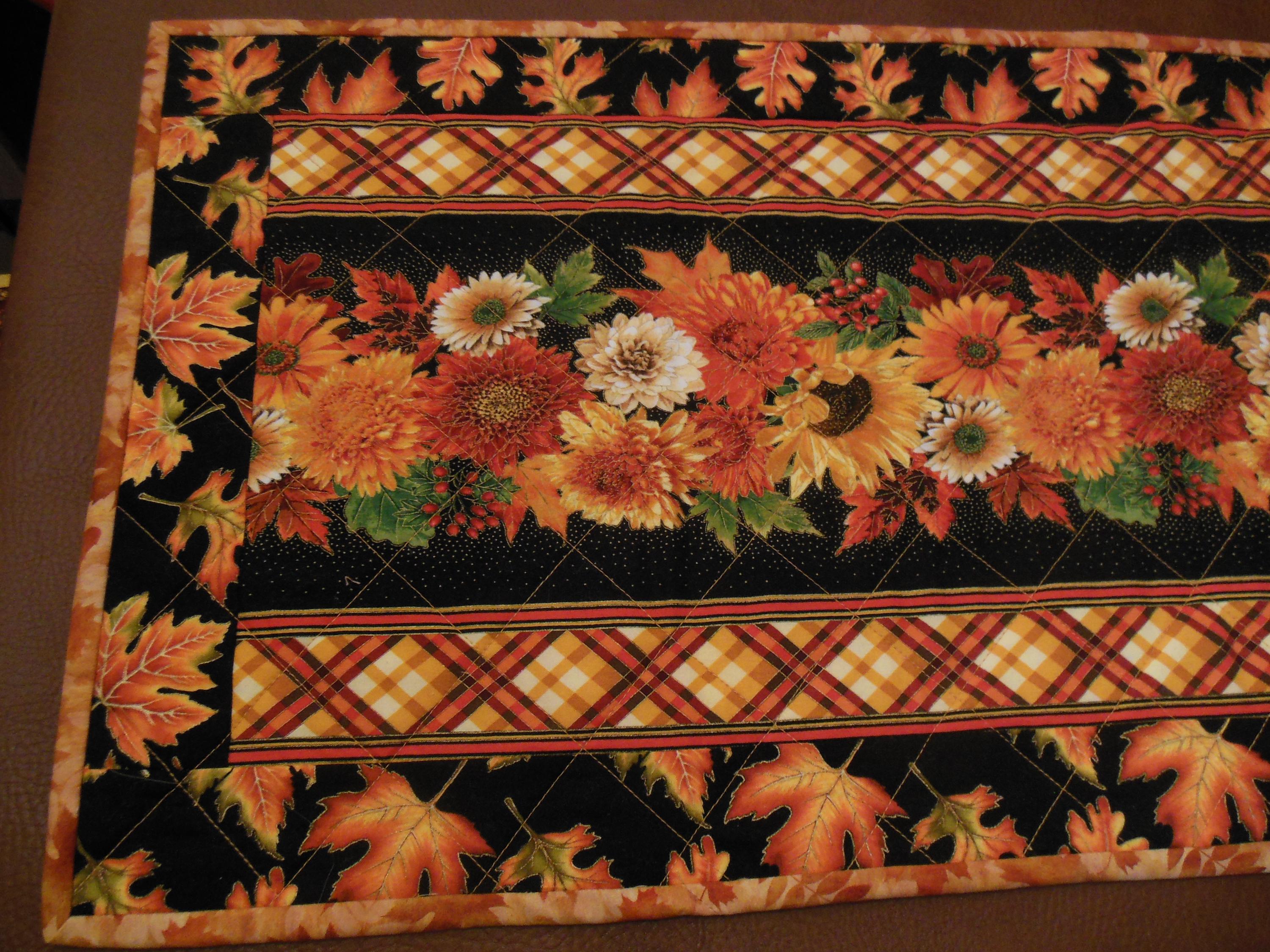 Quilted Autumn Table Runner. - Etsy